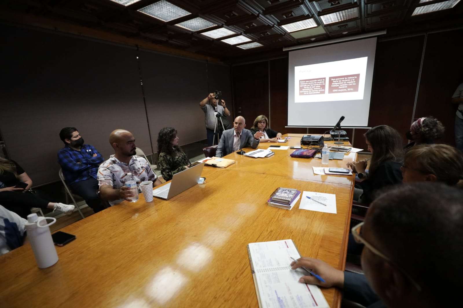 Integrarán Centro para la Atención y Trabajo con Hombres y ...