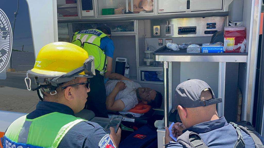 Trabajador de empresa de cable se electrocuta; sufre quemaduras y una caída | El Bordo