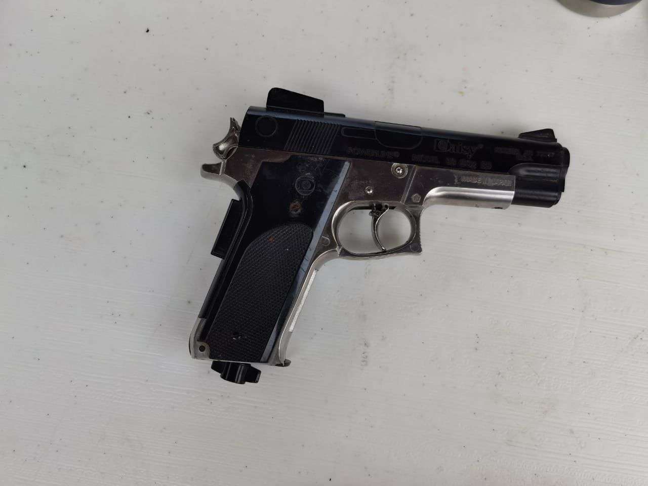 Entregan bazuca, ametralladora y armas cortas en Canje de Armas 2023 ...