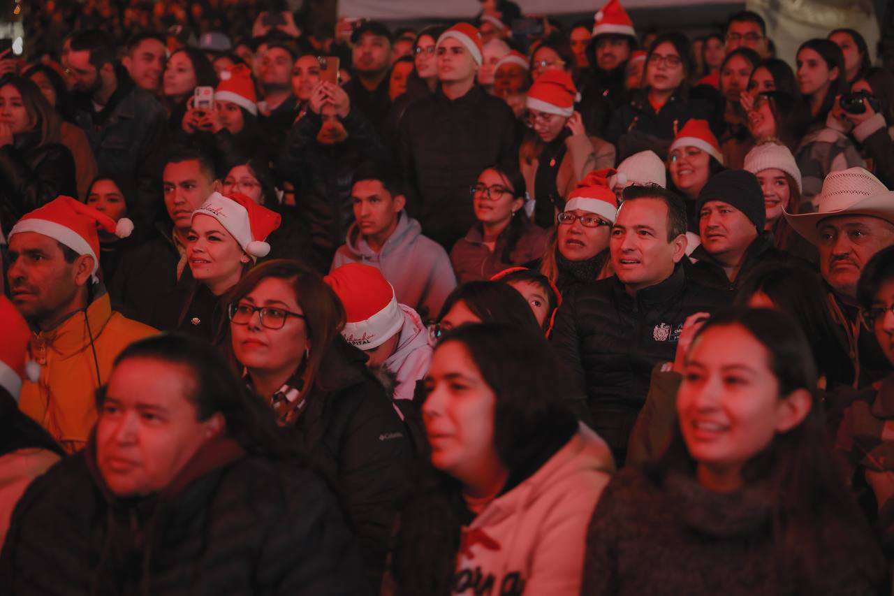 Inicia Navidad en mi Ciudad con encendido del árbol en El Palomar | El ...
