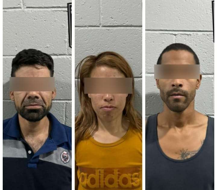 Detienen A Tres Hombres Por Cometer Robo En Tienda De Conveniencia El