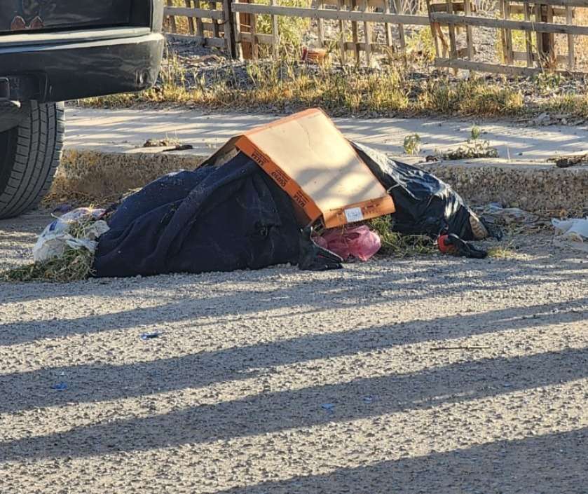 Dejan cadáver envuelto en cobija en Los Aztecas | El Bordo