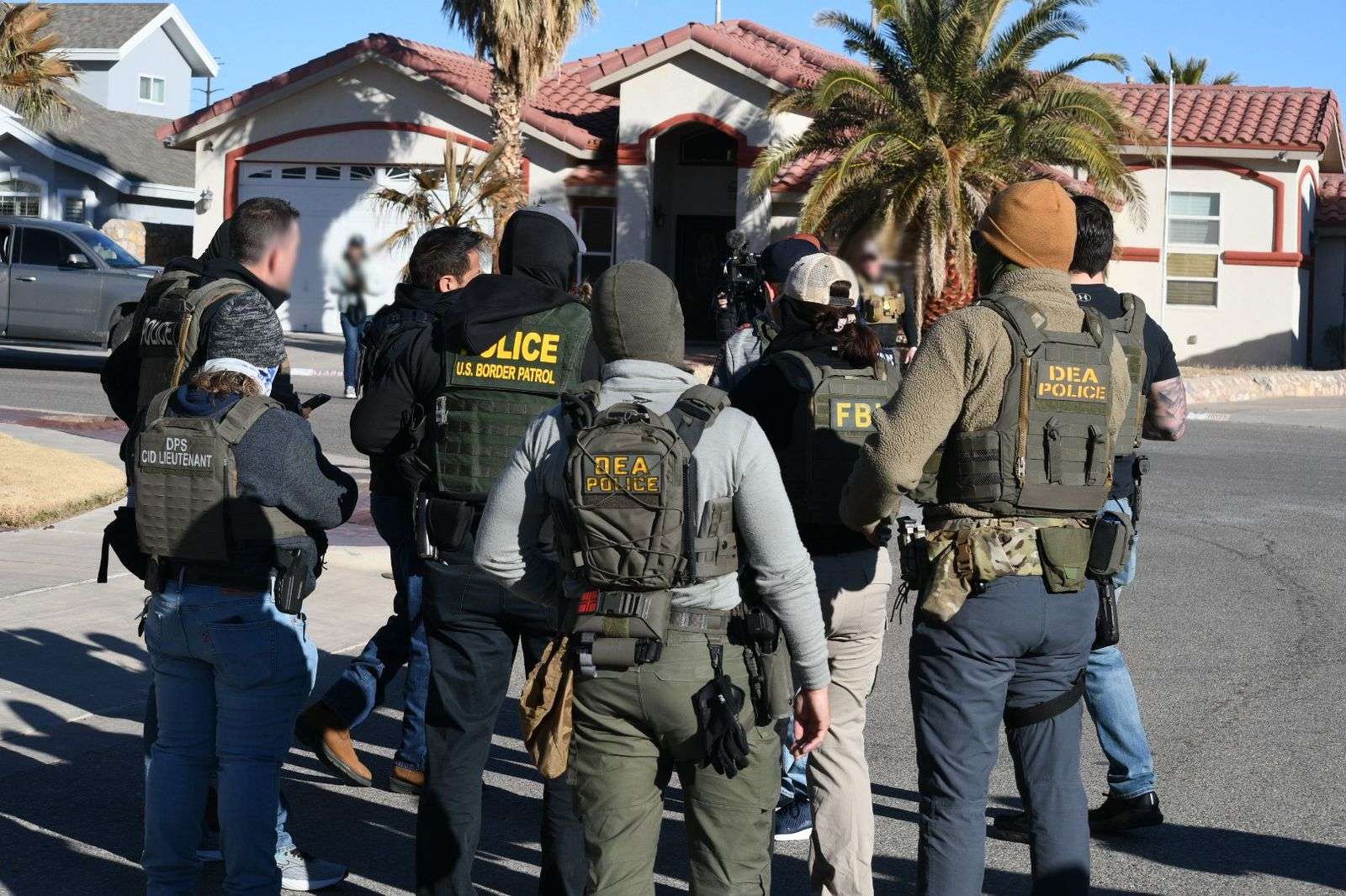 Colabora FBI con el DHS en operativos de control migratorio | El Bordo