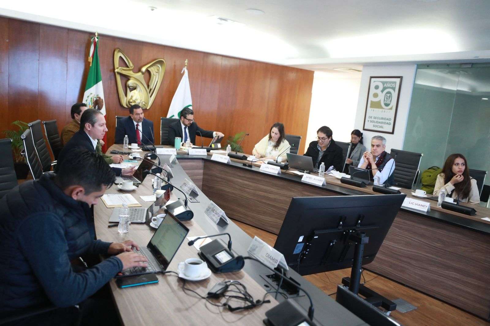 Revisa alcalde con Zoe Robledo avances de los Centros de Cuidad ...