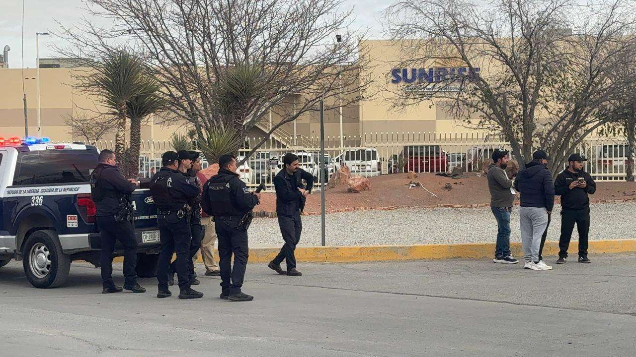 Derrumbe de construcción en la maquila Sunrise deja dos muertos y un ...