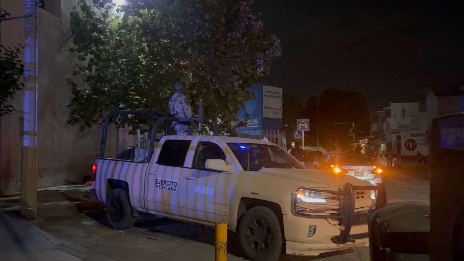 Recibe tres balazos en la Monte Albán y logra llegar al hospital | El Bordo
