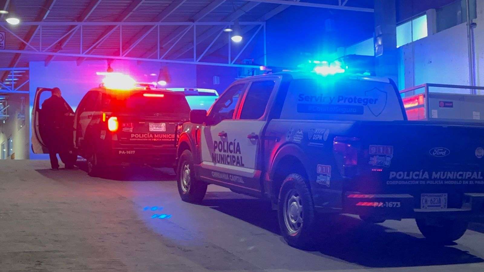 Recibe tres balazos en la Monte Albán y logra llegar al hospital | El Bordo